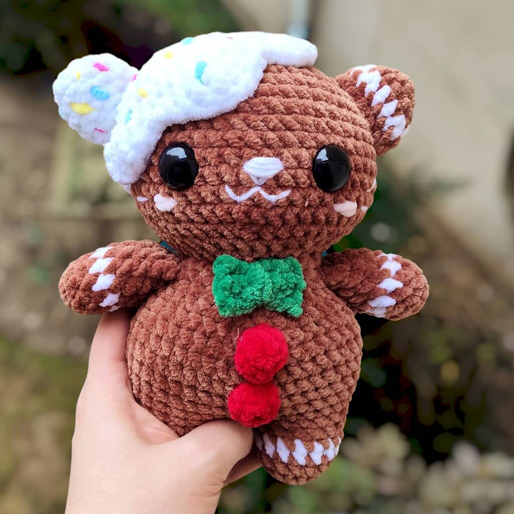 Gingerbread Cat: Pattern Release - Crochet 🧶 - Ribblr community