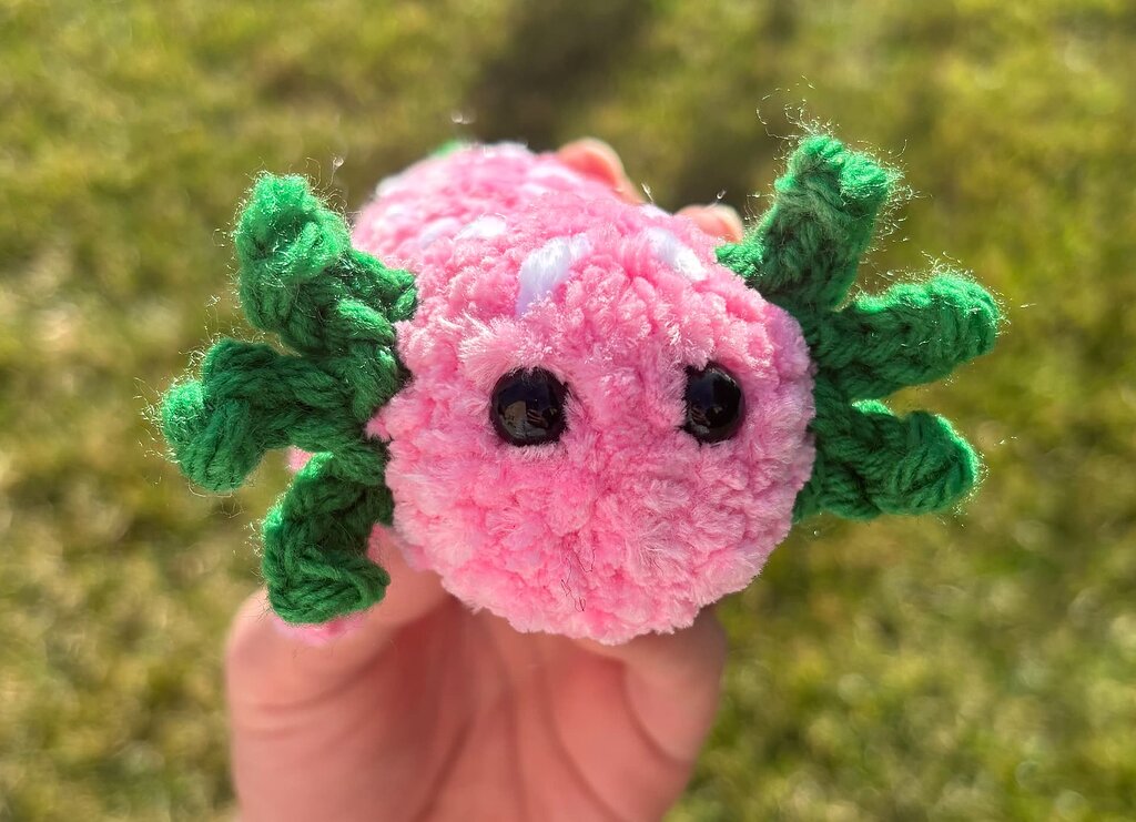 Tester call for Crochet: Strawberry Axolotl (No-Sew) - Testing zone ...