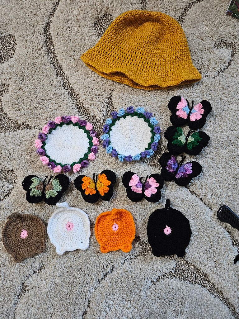 4 hour road trip crochet projects haul! - Crochet 🧶 - Ribblr community